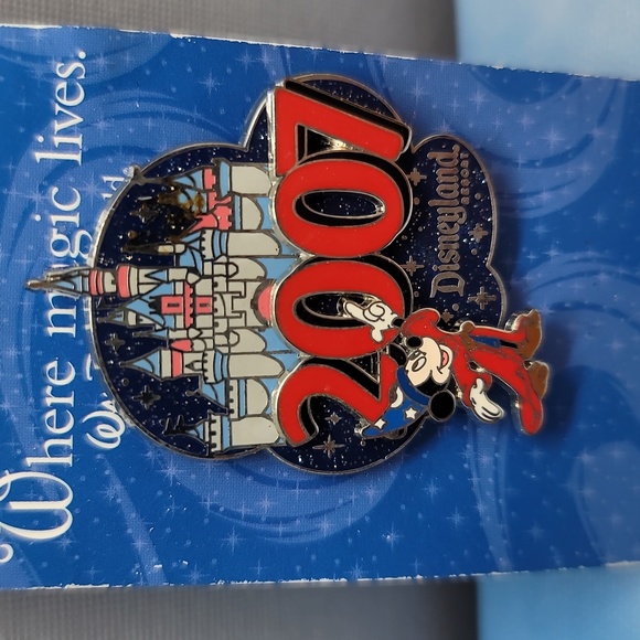 Disney | Other | Disney Magical Mickey Trading Pin | Poshmark